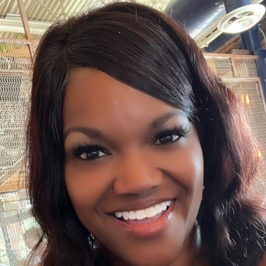 Professional Cuddler in Houston, Texas, US | CuteCuddyBuddy