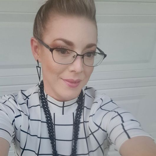 Professional Cuddler in Dallas, Texas | CuddleBritches