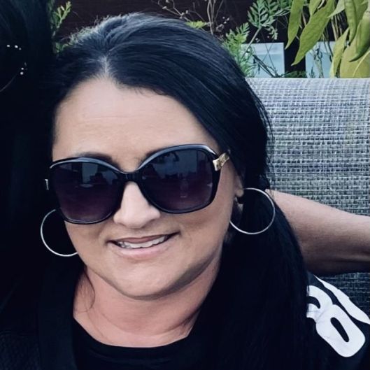 Cuddle Therapy | Book a Professional Cuddler today