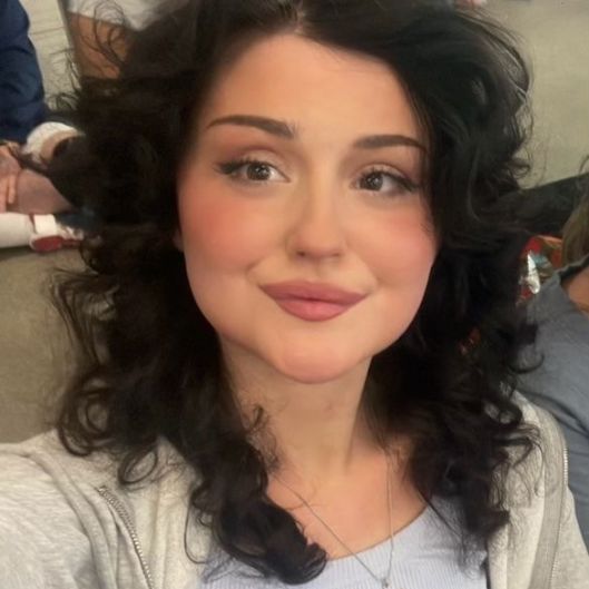 Professional Cuddler in Burbank, California | MyComfortPerson