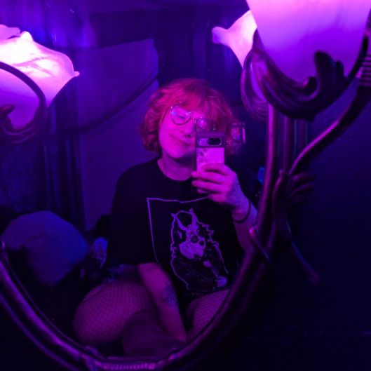 Professional Cuddler in Austin, Texas | Cozyy