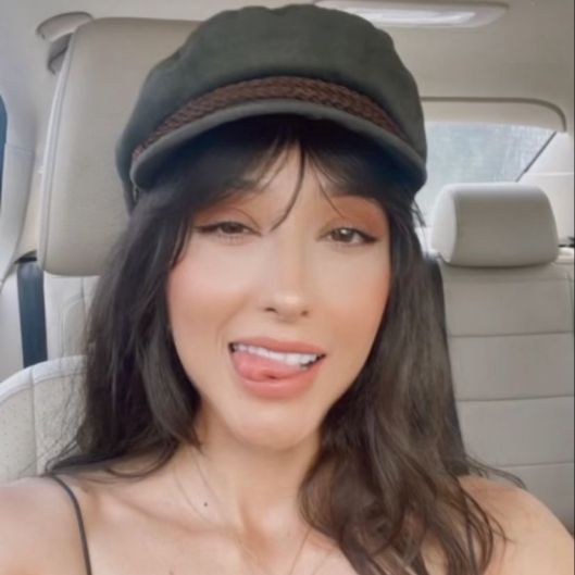 Professional Cuddler in Scottsdale, Arizona | laylaluna