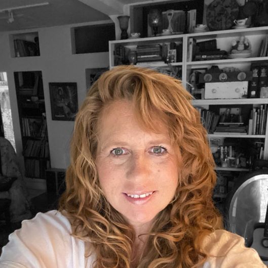 Professional Cuddler in Tampa, Florida | BeachHouseofZen