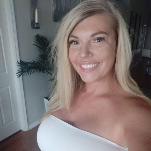 Professional Cuddlers in Florida | Cuddle Therapy