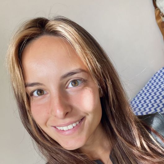 Professional Cuddler in New York, New York | PatriciaBee