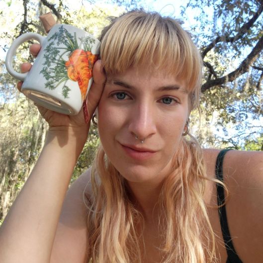 Professional Cuddler in Vineyard Haven, Massachusetts, US | Izzy_Rose