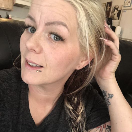 Professional Cuddler in Spokane, Washington | RishaMarie