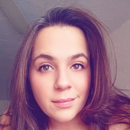 Professional Cuddler in Cleveland, Ohio | CurvyCuddlesXoX