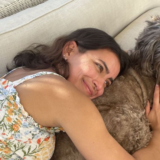 Professional Cuddler in Miami, Florida | emdi