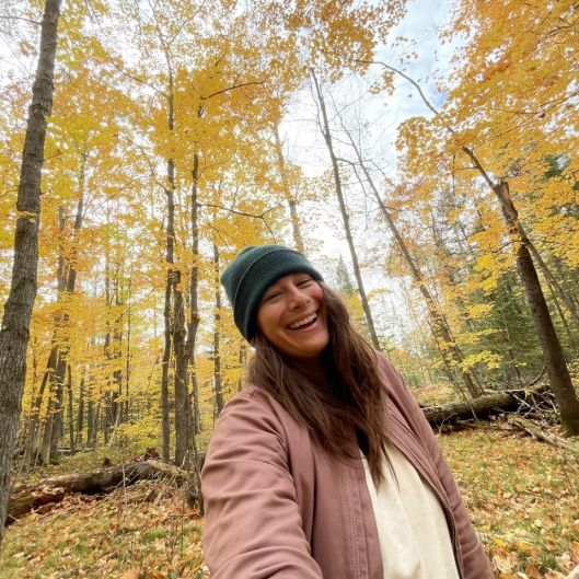 Professional Cuddler in Minneapolis, Minnesota | flylove