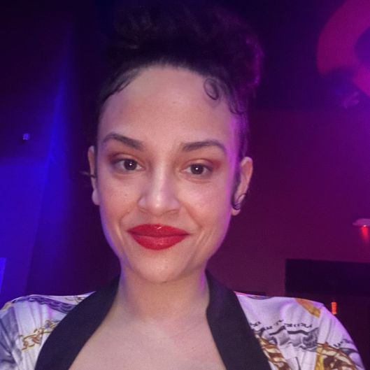 Professional Cuddler in Dallas, Texas | Raw_Roni