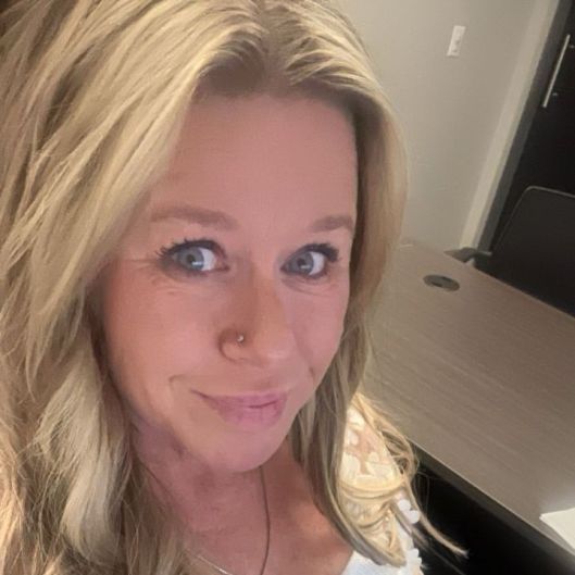 Professional Cuddler in Buffalo Grove, Illinois | mbratz