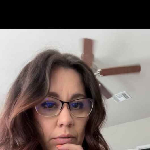 Professional Cuddler in Austin, Texas | curvesandcuddle