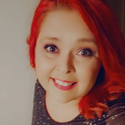 Professional Cuddler in Bay St Louis, Mississippi | Redprecious