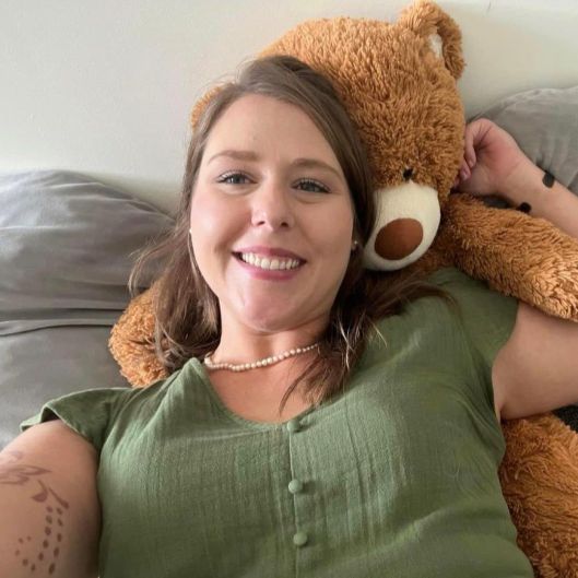 Professional Cuddlers in Ohio | Cuddle Therapy