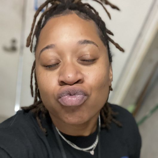 Professional Cuddler in Newark, New Jersey | Cuds718