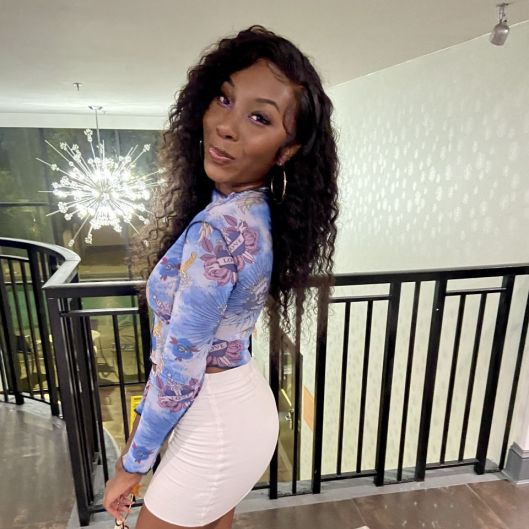 Professional Cuddler in Charlotte, North Carolina | laybae