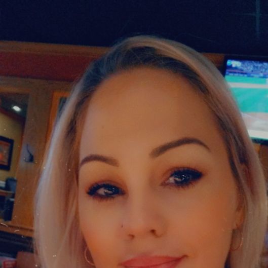 Professional Cuddler in Pittsburg, Texas, US | daisysummer