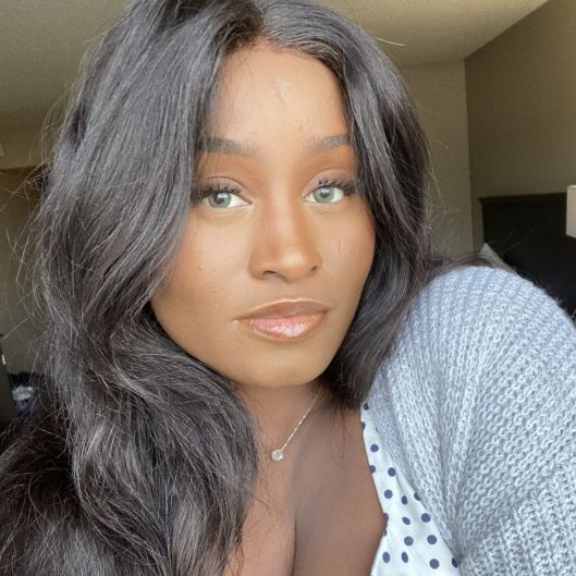 Professional Cuddler in Seattle, Washington | Princess_Ella