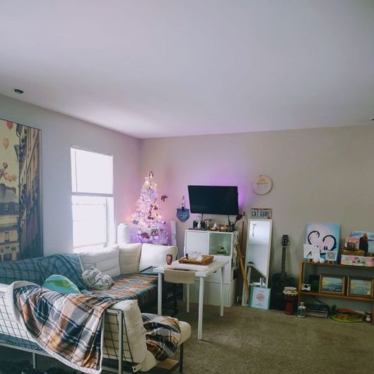 Professional Cuddler in Dayton, Ohio | CompassCuddles