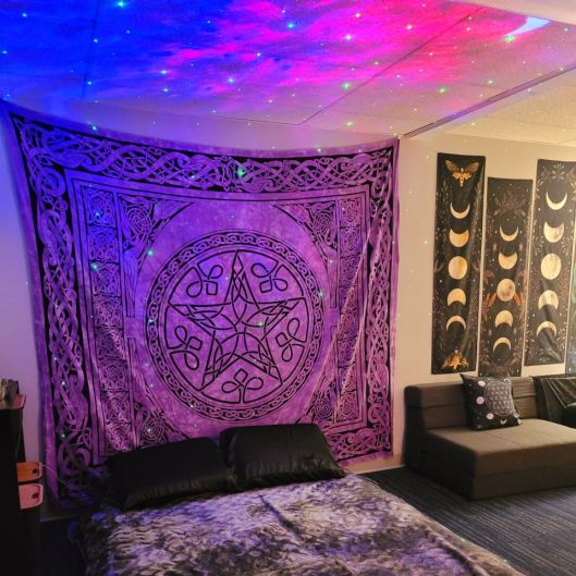 Professional Cuddler in Middlefield, Connecticut | PixiePassions