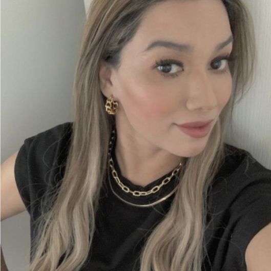 Professional Cuddler in Mississauga, Ontario | analea