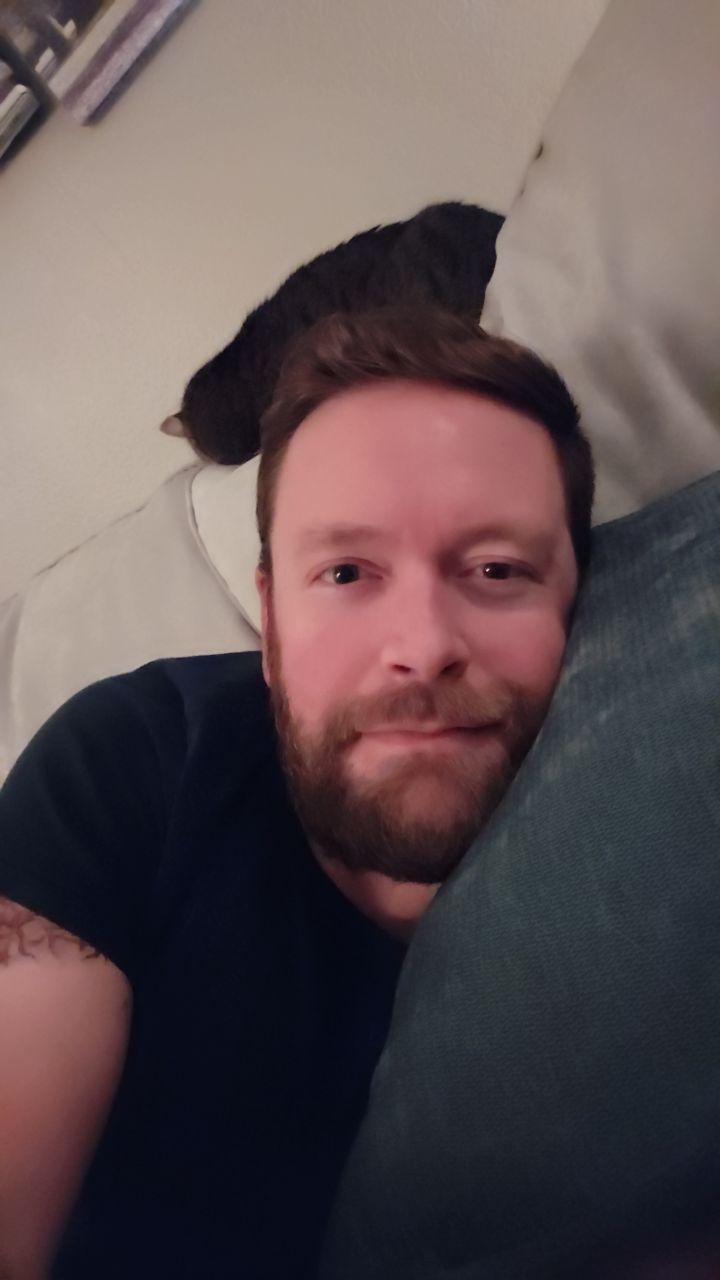 Cuddle Buddy in Fort Worth, Texas | MattJJ