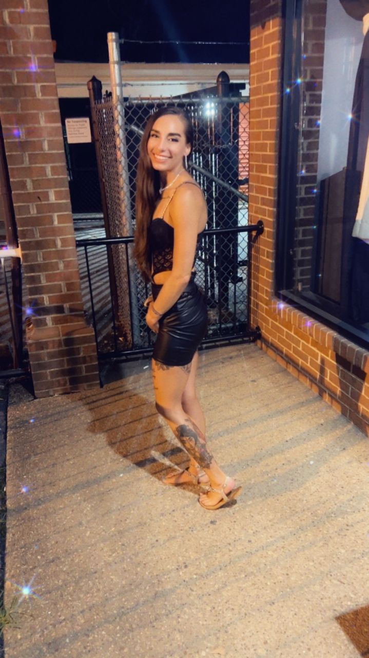 Professional Cuddler in Olmsted Falls, Ohio | Mscuddlebuddy24