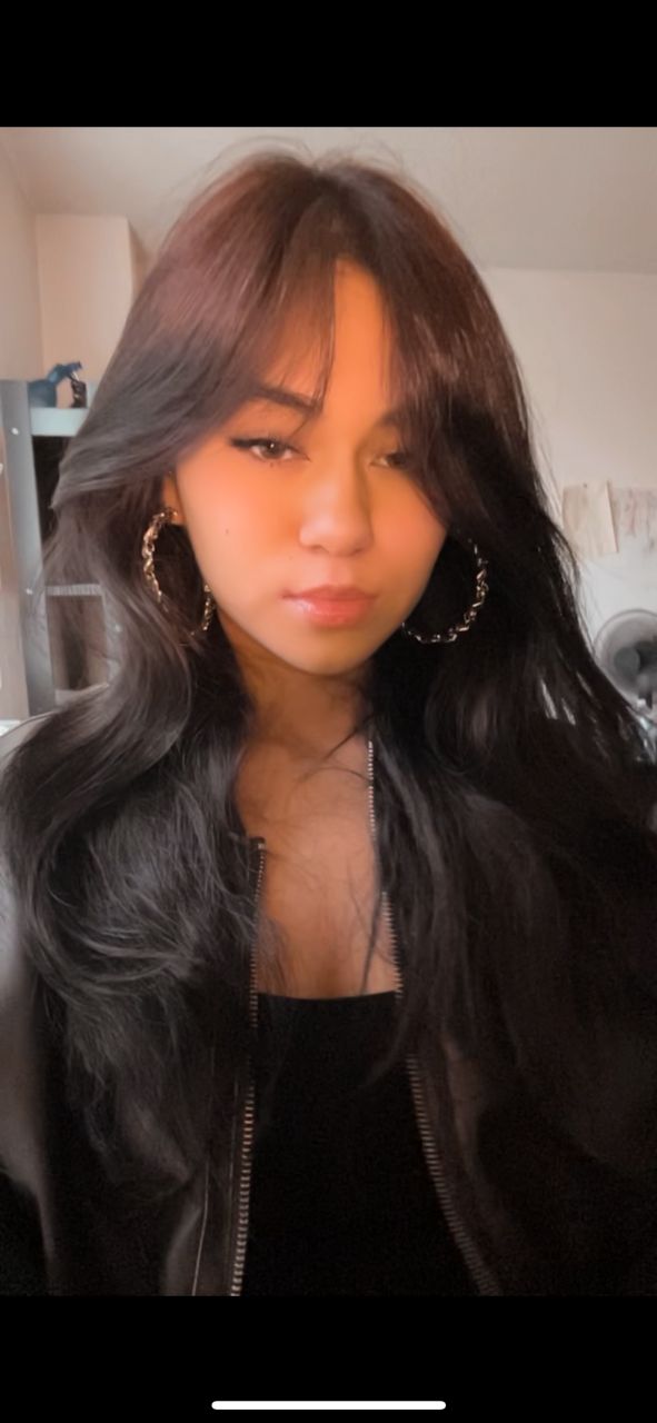 Professional Cuddler in Toronto, Ontario | edeyweeny