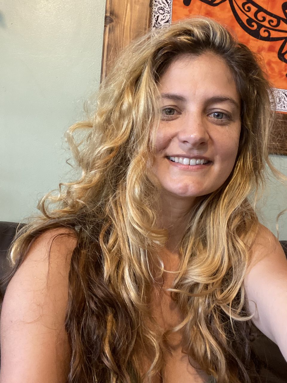 Professional Cuddler in Orlando, Florida | snugglesNtalks