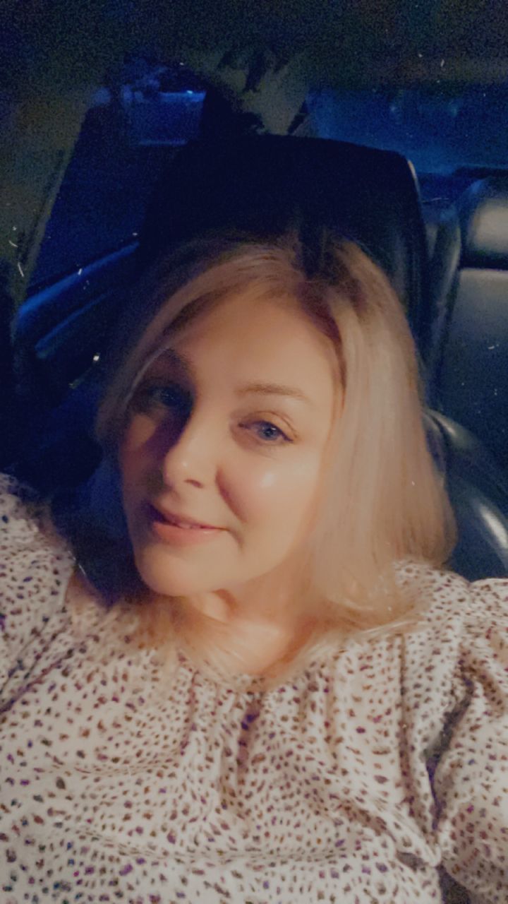 Professional Cuddler in Fort Walton Beach, Florida | purplengoldchic