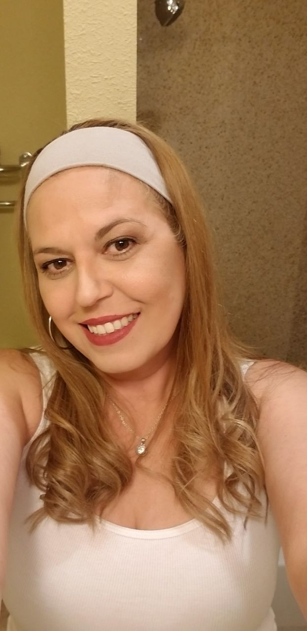 Professional Cuddler in Austin, Texas, US | v7perez74