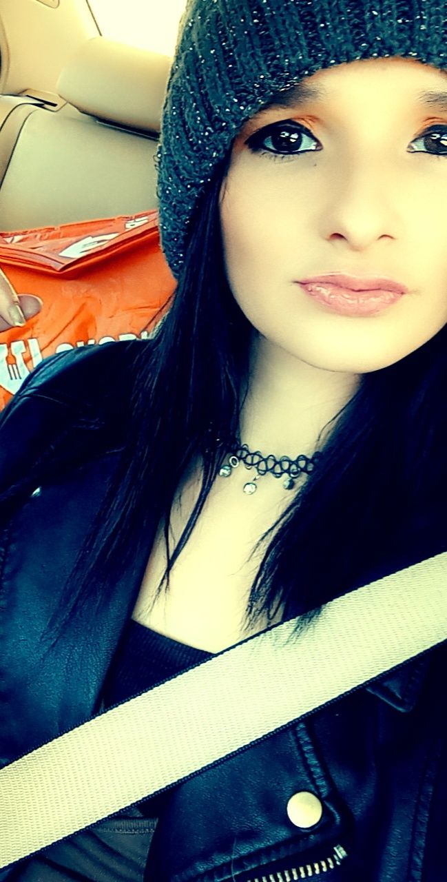 Professional Cuddler in Spokane Valley, Washington | SnowieOwie13