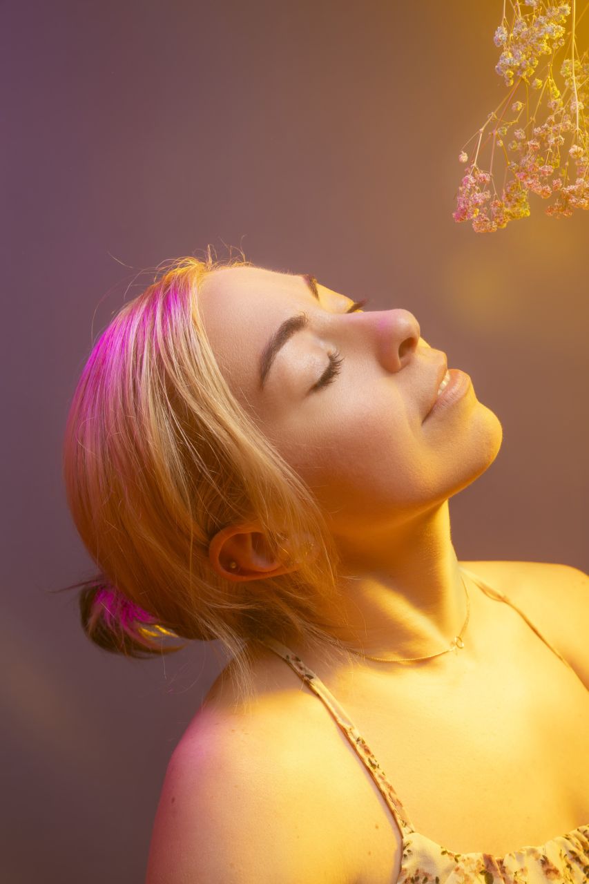 Professional Cuddler in Chicago, Illinois, US | JuneSunshine