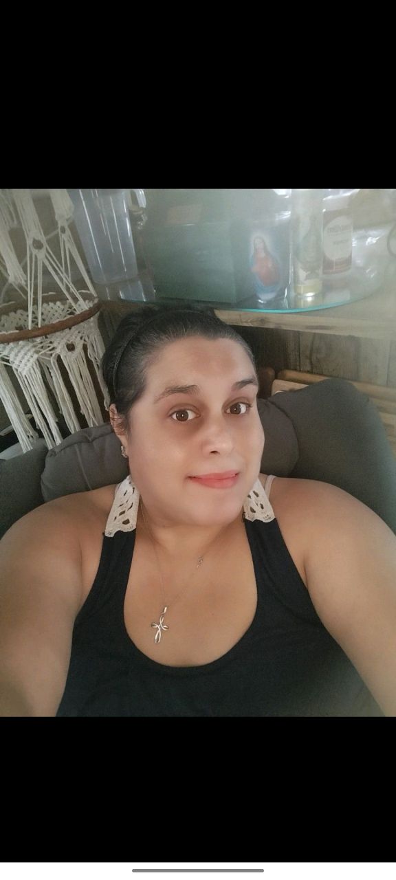 Professional Cuddler in Fort Walton Beach, Florida | Avalynn