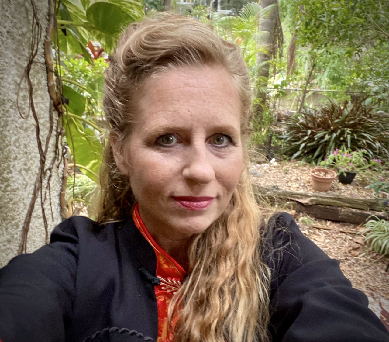 Professional Cuddler in Tampa, Florida | BeachHouseofZen