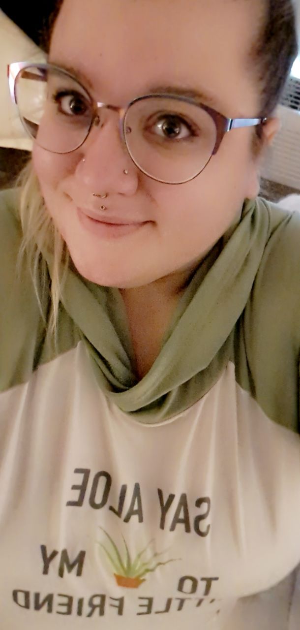 Professional Cuddler in Eau Claire, Wisconsin | EmmaleighS