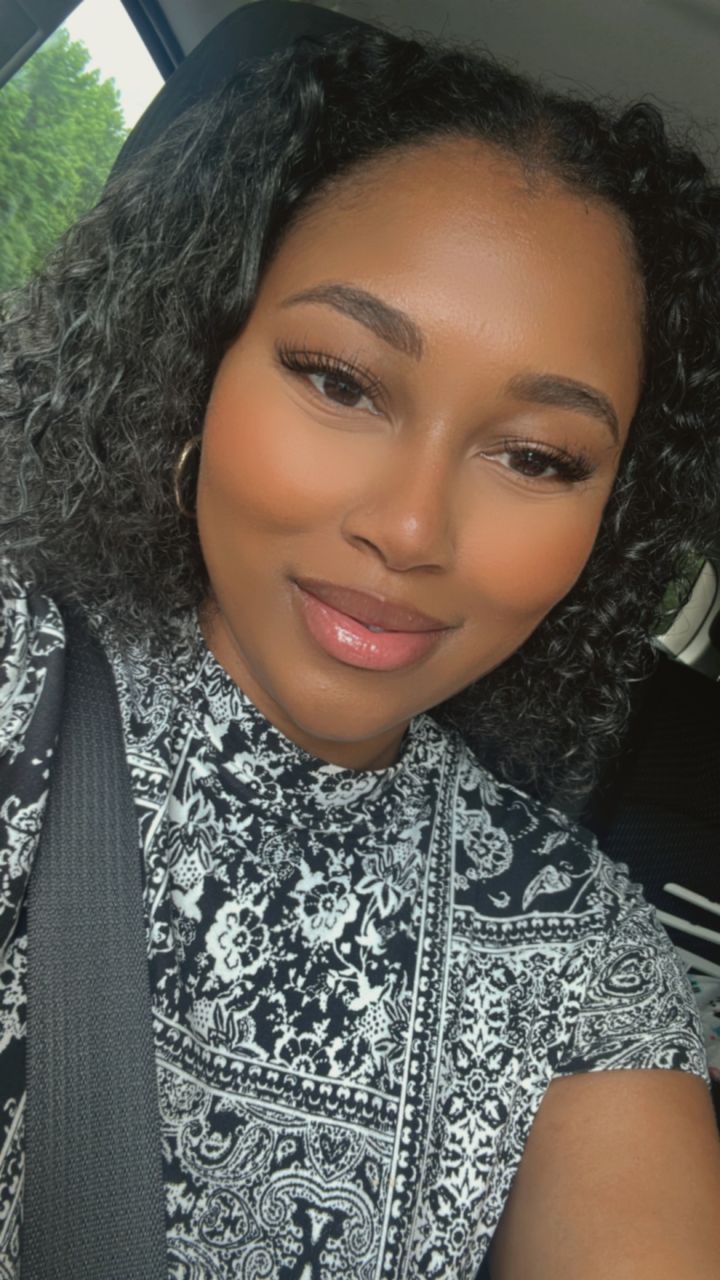 Professional Cuddler in Atlanta, Georgia | BeeSting