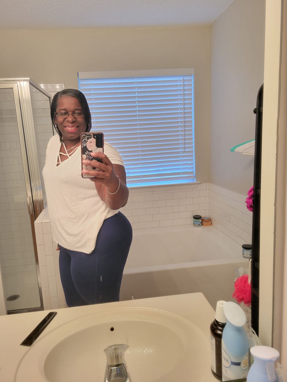 Professional Cuddler in Concord, North Carolina, US | Kminami