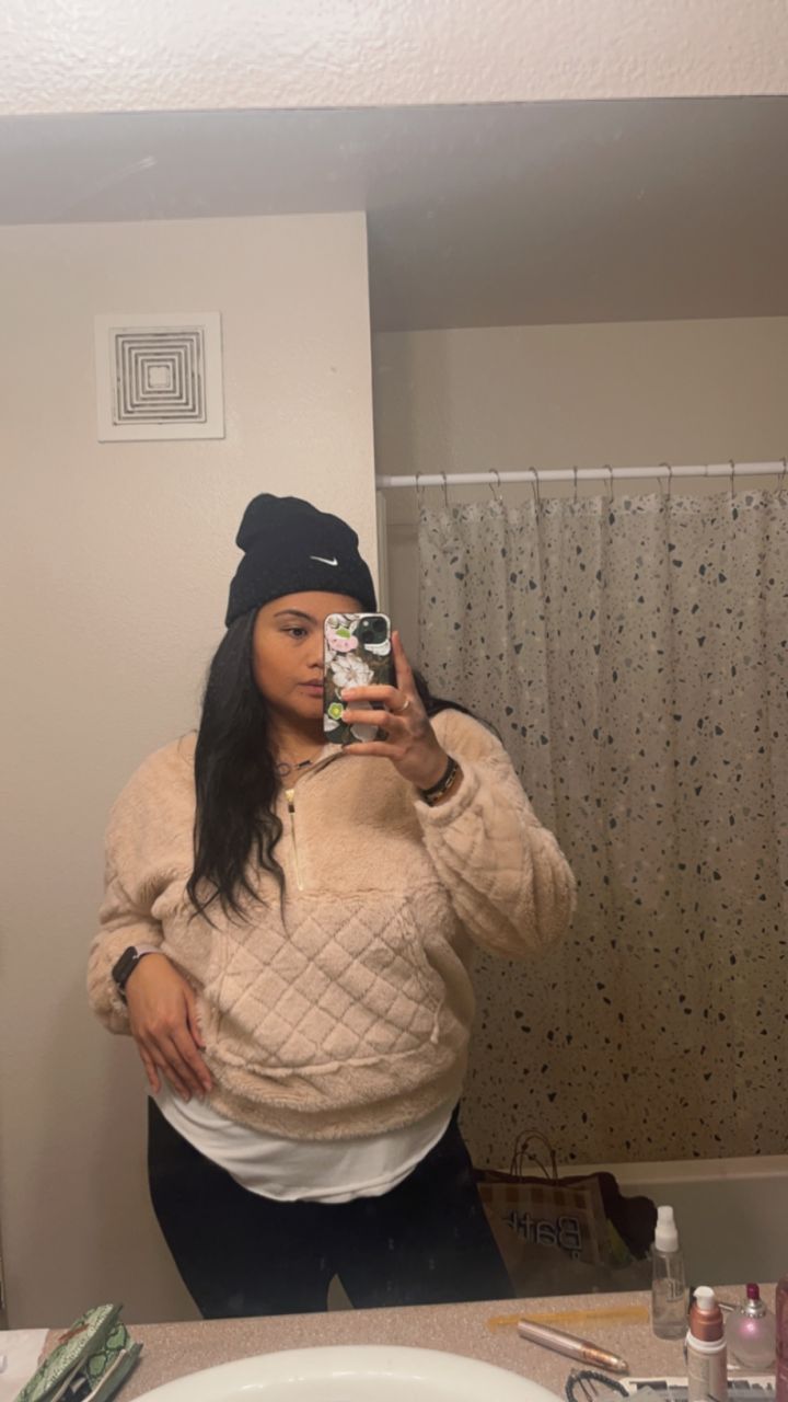 Professional Cuddler in Gresham, Oregon, US | Lhij