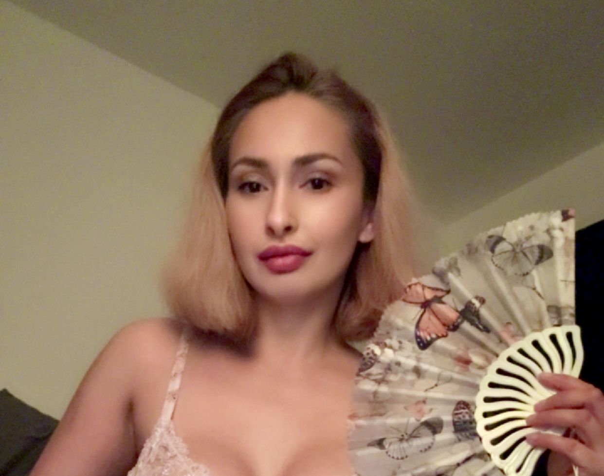 Professional Cuddler in Houston, Texas | Ms_Monique