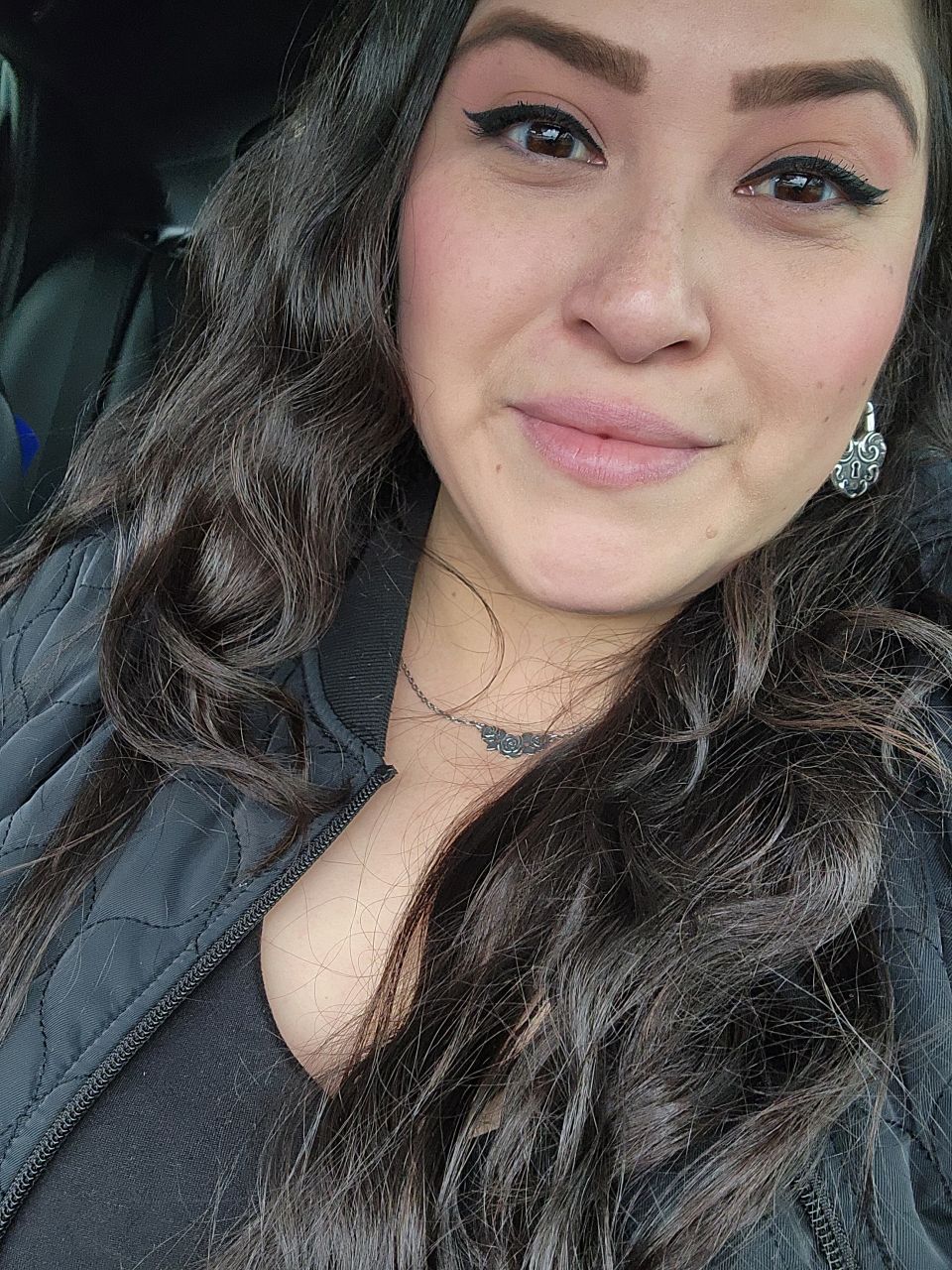 Professional Cuddler in San Antonio, Texas, US | tx_sun