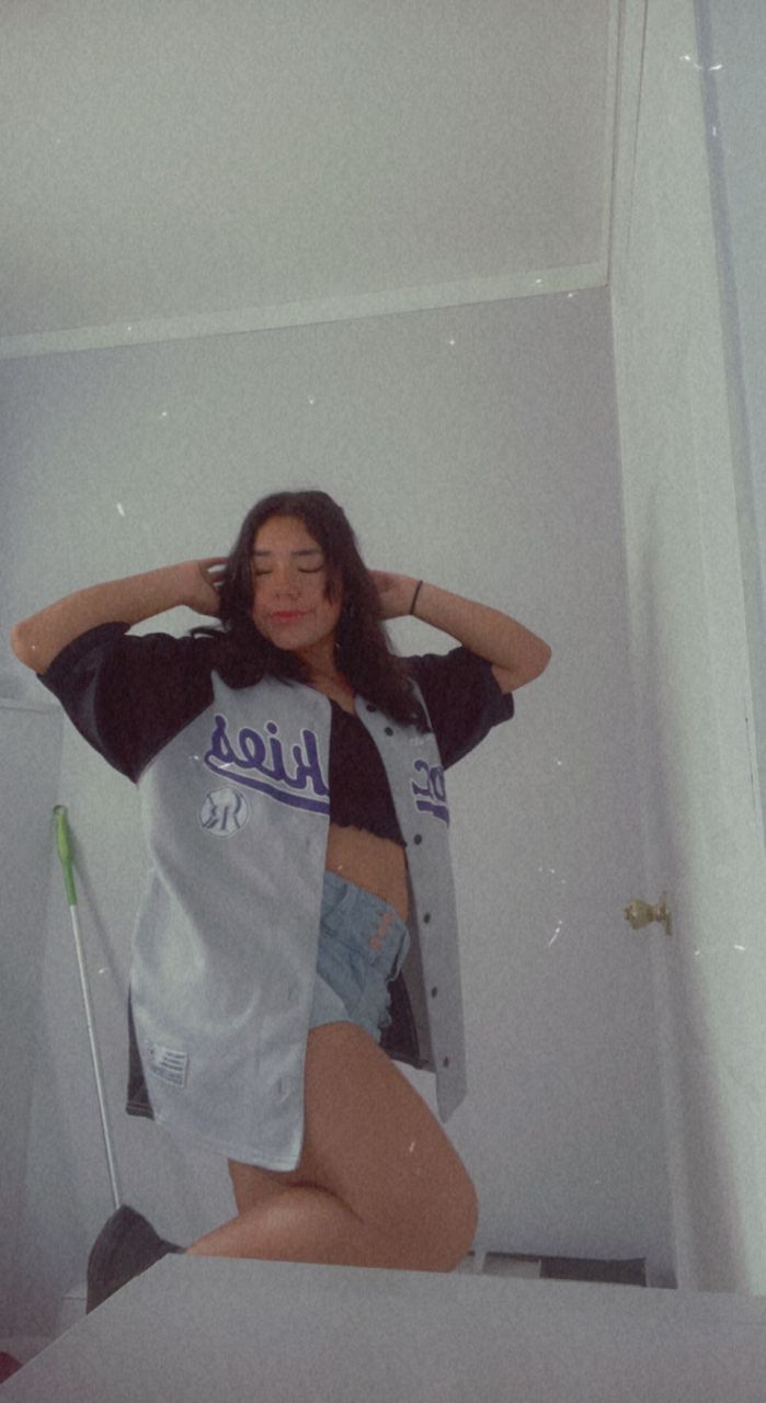 Professional Cuddler in Longmont, Colorado, US | Buttercup19