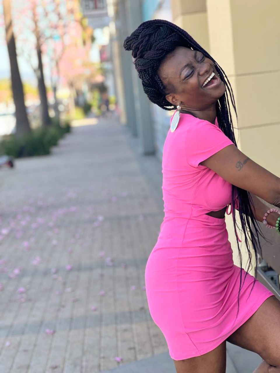 Professional Cuddler in Los Angeles, California | MelaninBee