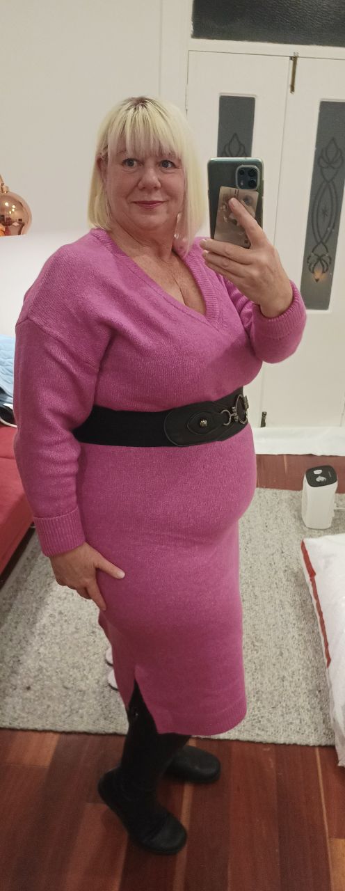 Professional Cuddler in Sydney, New South Wales | MamaCassCuddles
