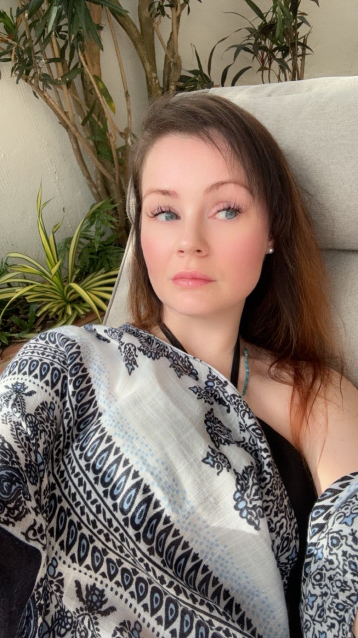 Professional Cuddler in Phoenix, Arizona | Elle55