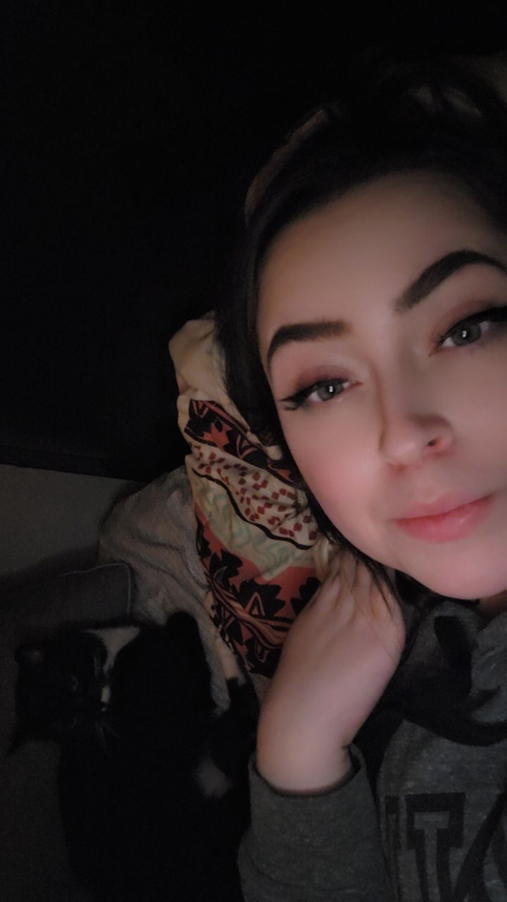 Professional Cuddler in Murfreesboro, Tennessee | ErosL