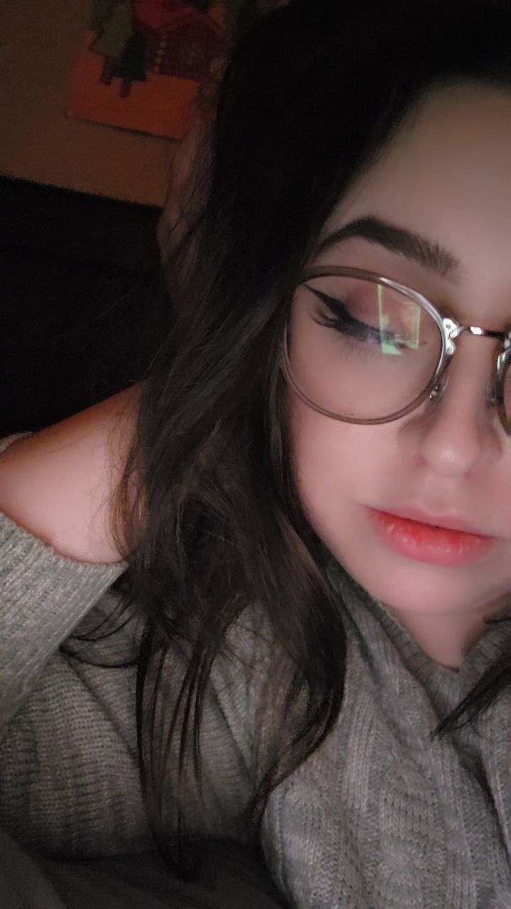 Professional Cuddler in Murfreesboro, Tennessee | ErosL