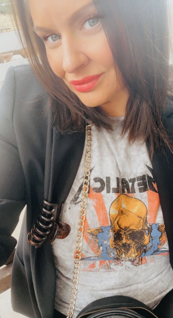 Professional Cuddler in Bromley, England, GB | cuddlejuju