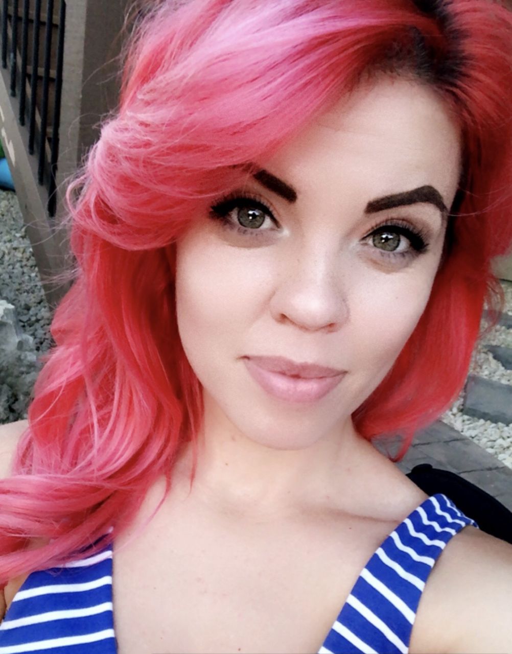 Professional Cuddler in Minneapolis, Minnesota, US | For3ignLov3